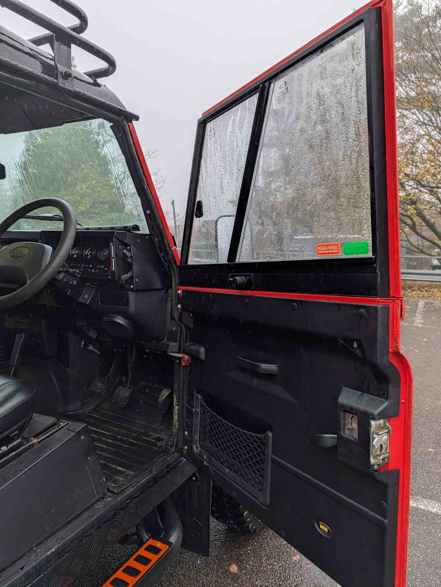 Defender 90 300tdi County Station Wagon - Land Rover Monthly