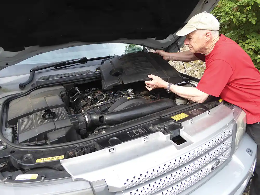 Restore your engine covers - Land Rover Monthly