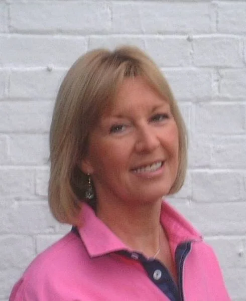 Art Tutors | Patsy Moore