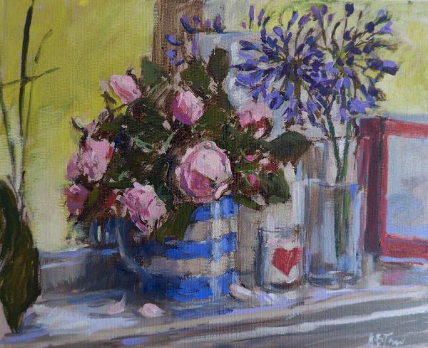 How to paint roses in a Cornish jug in oils with Helen Tarr