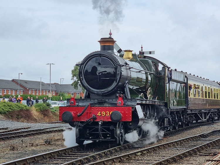 Flagship locomotive returns to traffic - World Of Railways