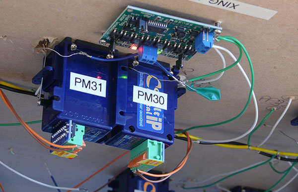 How to fit and program a DCC point motor - World Of Railways