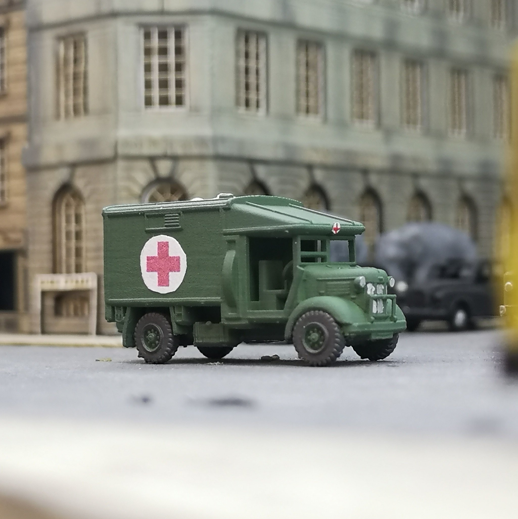 Osborns Models launches a classic, wartime ambulance in N - World Of ...