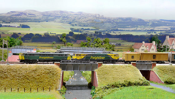 Building a micro layout step-by-step - World Of Railways