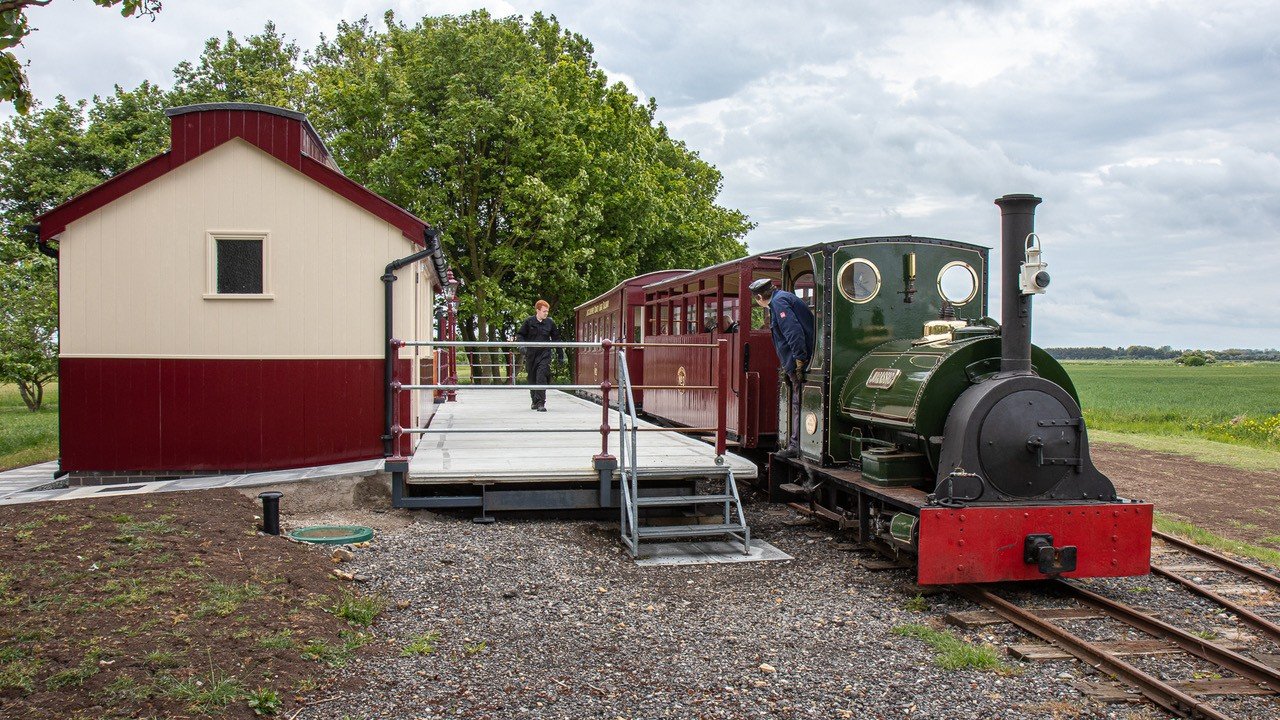 First steam train arrives at Britian's newest railway station - World ...
