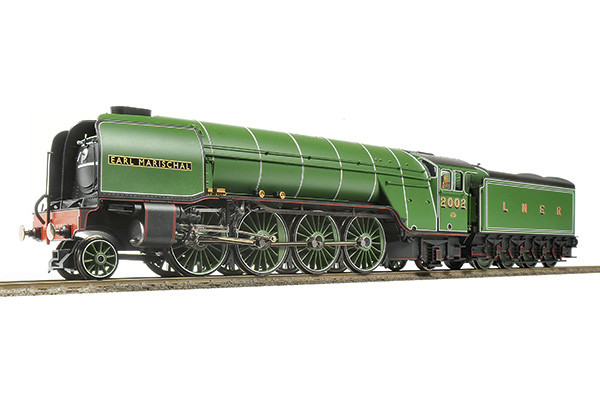 VIDEO: New 'Steaming' P2 and W1 locos from Hornby put to the test ...