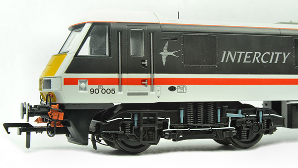 First Look Video: Bachmann Class 90 - World Of Railways