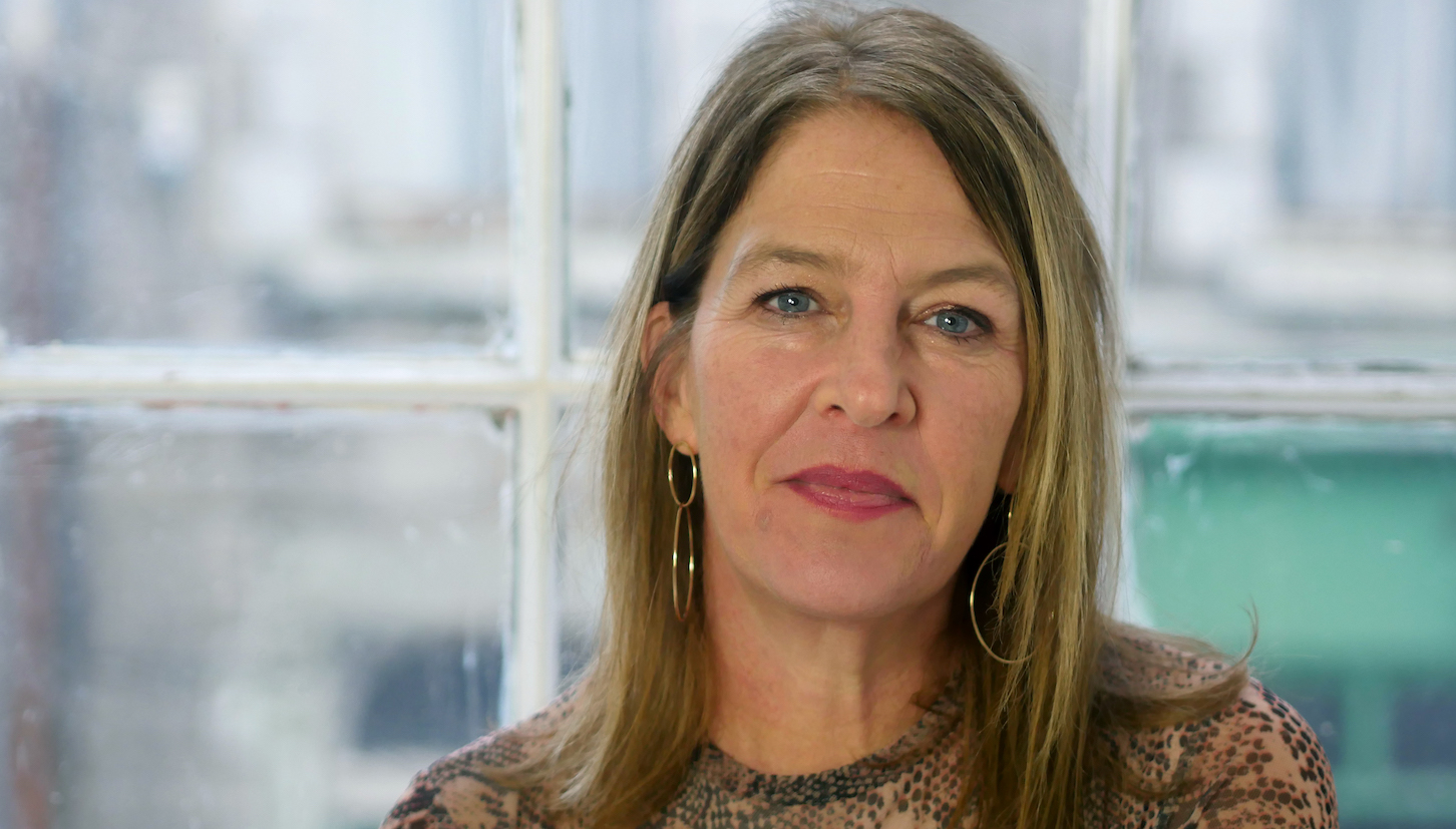 How To Write | How to write location in your fiction | Writers Online